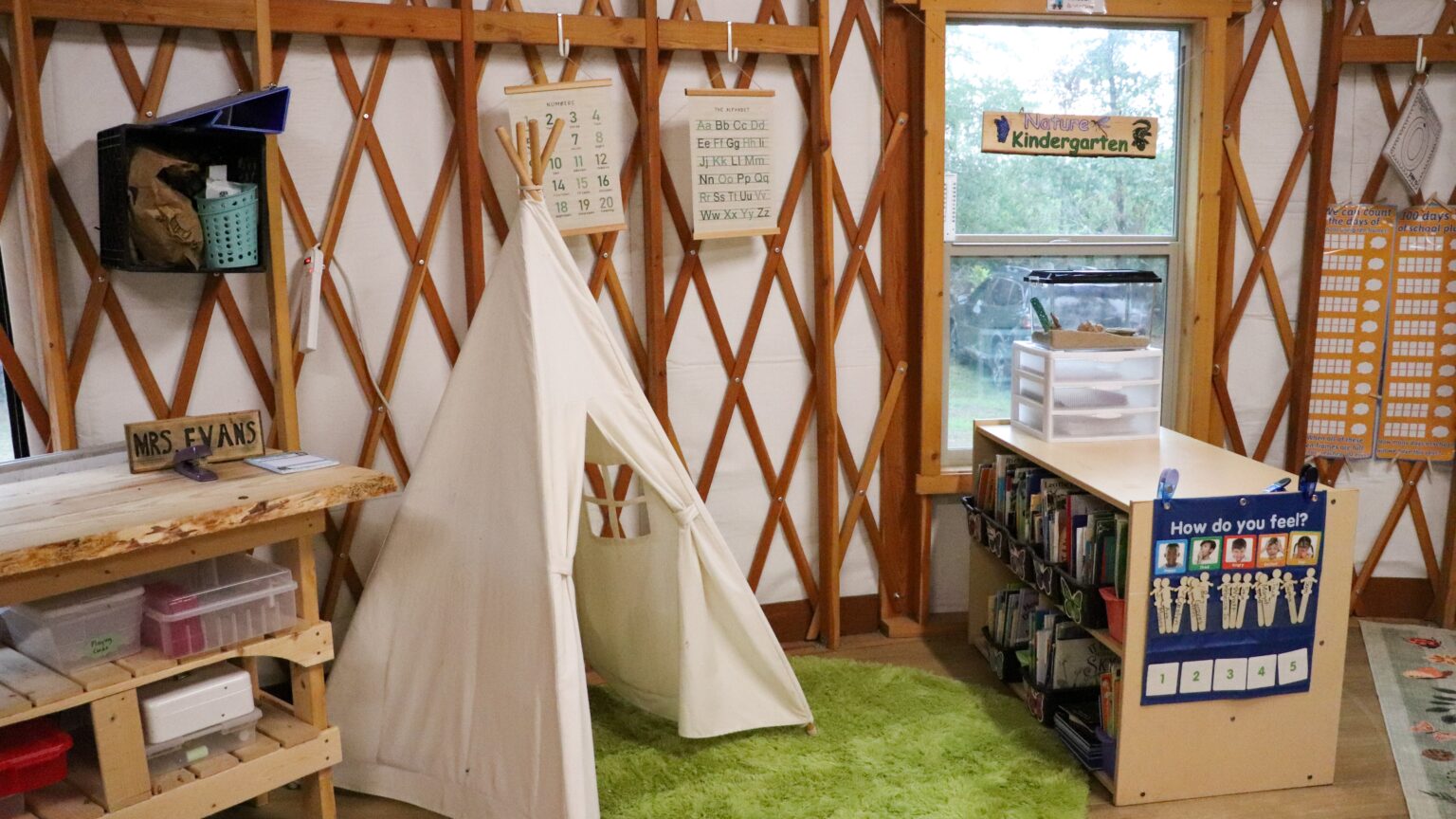 A Classroom Without Walls: Designing Early Learning Environments that ...